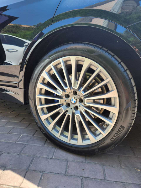 BMW X7 2019 года i50