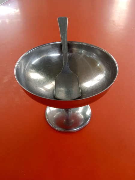 Marojni tarelka sotiladi