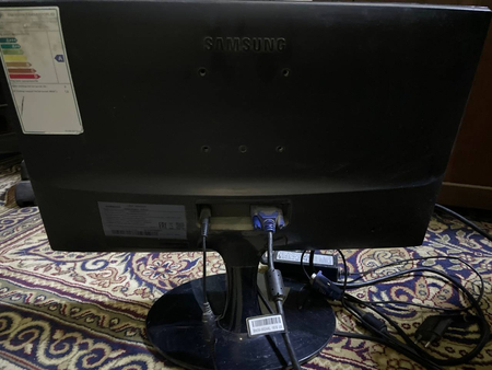 Samnung va Lg monitorlar
