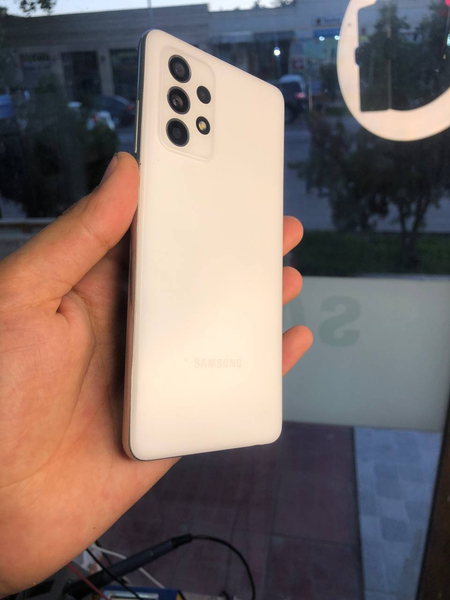 Samsung Galaxy a52