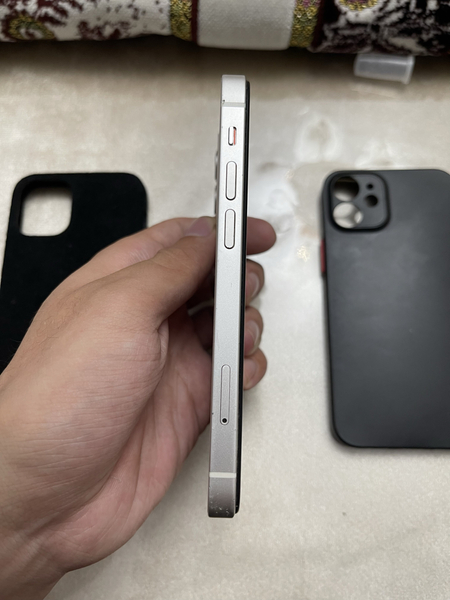 iPhone 12 mini 64 gb