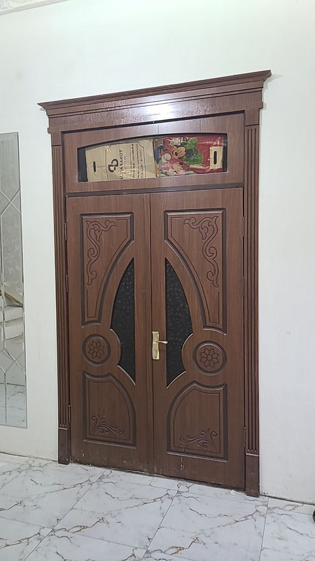 Mdf eshiklar  (böyi 2.75 eni 1.45) ( böyi 2.75 eni 95)