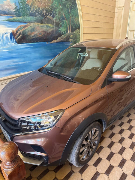Lada xray cross 2020