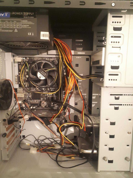 Настолний компьюьеры Intel(R) Pentium(R) CPU G3260