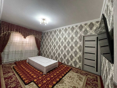 Продаётся квартиры 5/5/5 на Юнусабадском районе ул.Юнусота (J2419)