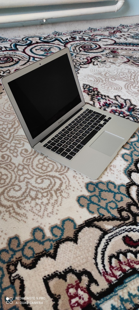 Mac Book Air sotiladi