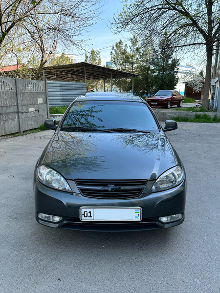 Продам Gentra 3 позиция автомат