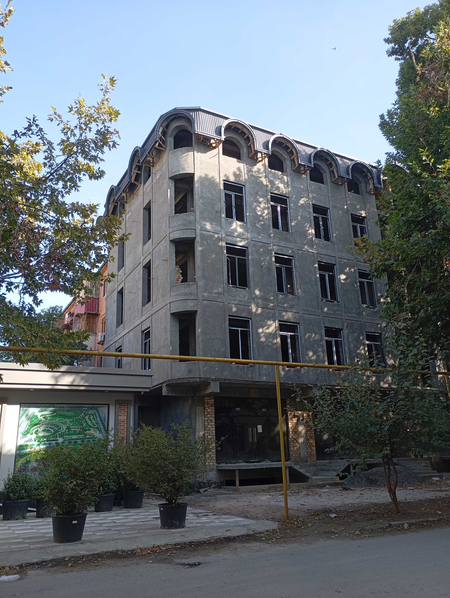 Срочно продается новостройка 65 квадрат ЦЕНТР ГОРОДА