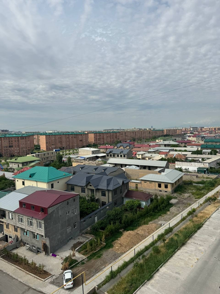 Srochno Sergeli 10 xudud 3 xonali qilingan 67 kvadrat 9 etaj