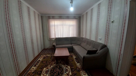 Сдается квартира на 8квартале Чиланзар 1комнатная семье.270$Парус.