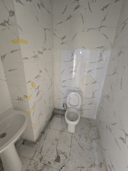 Sergli yangi darxon2 srochna sotiladi