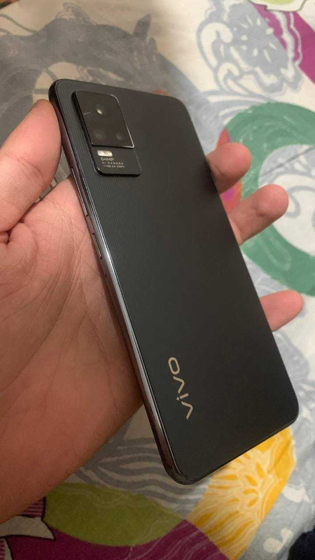 Vivo v21e 12/128 gb