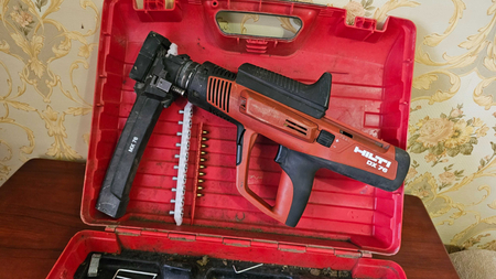 Hilti DX76 pistolet ve