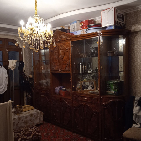 Срочно продаётся квартира Юнусобод4 3/2/4 70м2