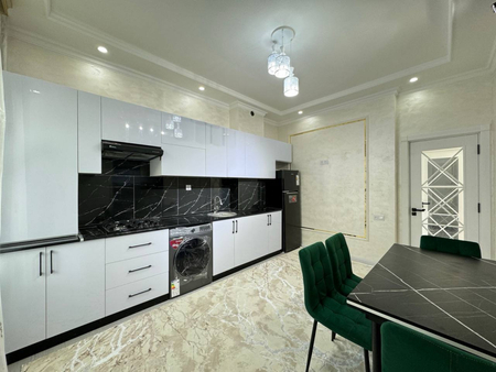 Продается 3 ком. Квартира площадью 70 кв.м. Ориентир Гор. Суд