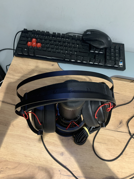 Наушники HP omen