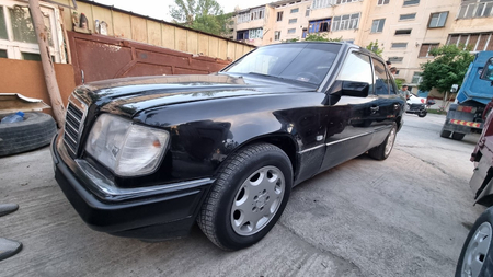 Продаётся Mercedes w124