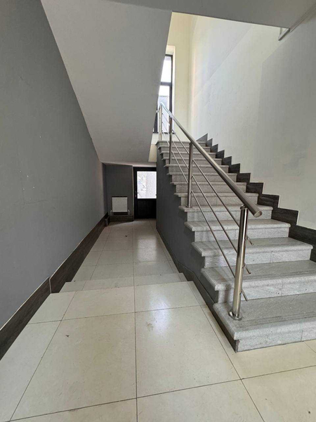 ул.Нукус Гор ГАИ Глинка 2 дома 1600 м² 13-соток 27 кабинетов стадион