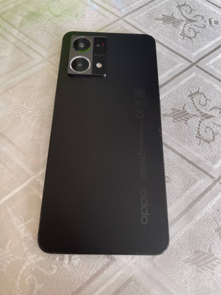 Oppo reno 7 4G .