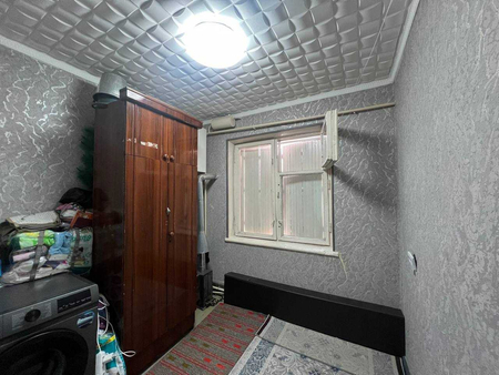 Эълон№4122   2 хона 3 хона қилинган квартира.