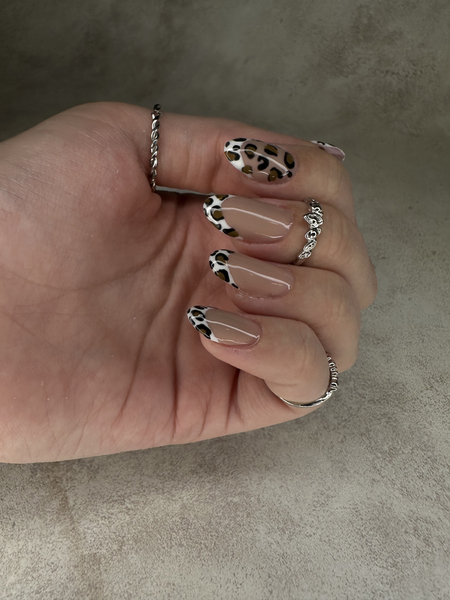 Мастер маникюра Мирзо Улугбек inst: Shaxnosik_nails