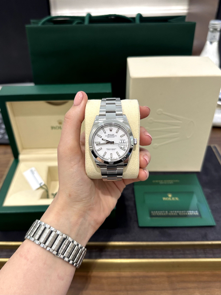 NEW Rolex Datejust Steel With White 126300