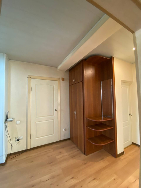 Срочно сдаю аренда Юнусабад 18квартал 2/3/4 400$