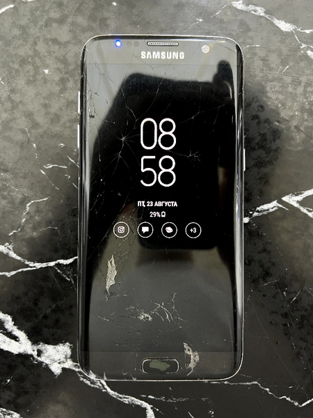 Samsung  S7 edge
