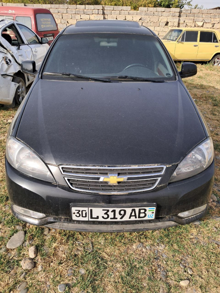 Lacetti auksionda