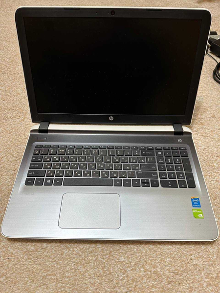 Ноутбук HP Pavilion 15-ab024tx
