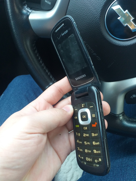 Samsung Verizon gusto3 sotiladi