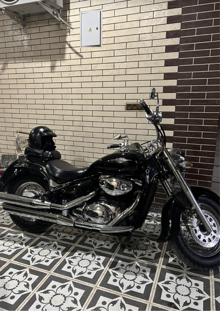 Suzuki intruder 800kub chpper