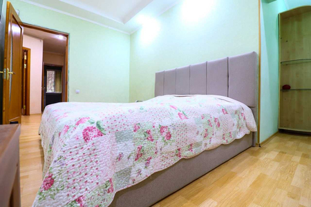 продается 3/1/4 на ул. Бобура