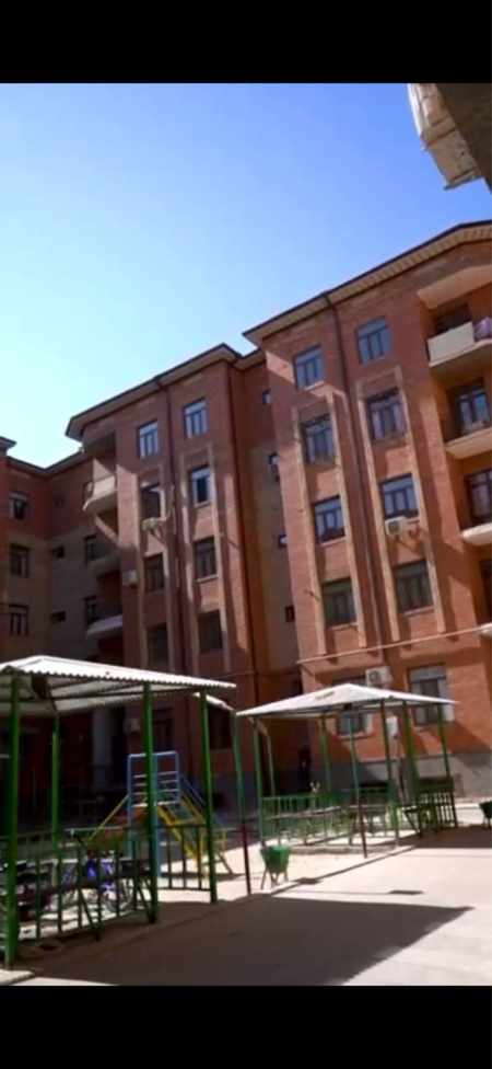 3 xonali 75m2 4-qavat.4 qavatli