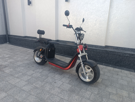 Electro skuter sotiladi