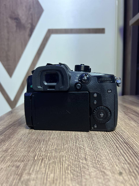 Panasonic Lumix GH5 lI + Panasonic 12-35mm f/2.8 |I