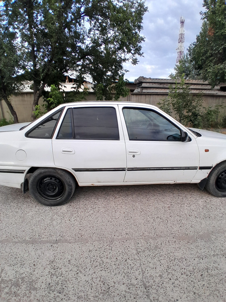 Nexia 1 yili 1998