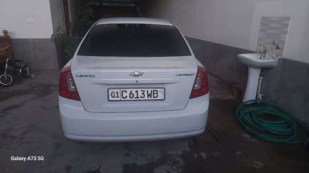 Chevrolet lasseti 1.8