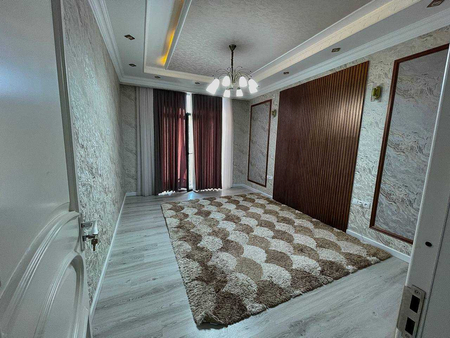 Продается Новостройка Луначарский 2 комн с евроремонтом (966)