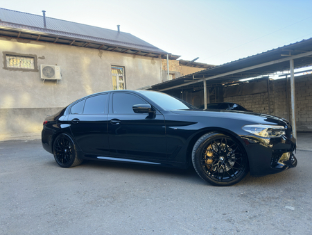 SROCHNO BMW G30 540I SOTILADI holati alo
