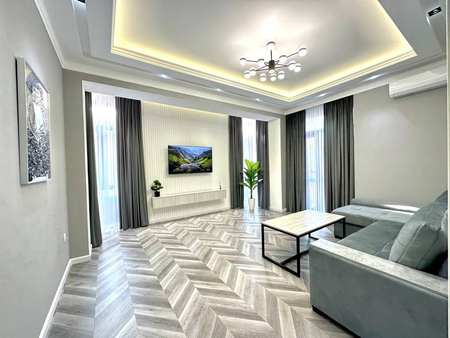 Parkent Avenue Продается 2 комнатная квартира ремонт Мирзо-Улугбек