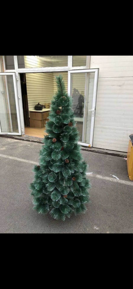 Елка.