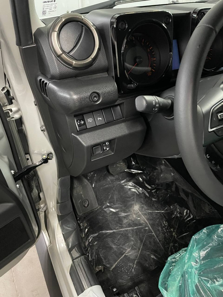 Продам Suzuki Jimny 2024г