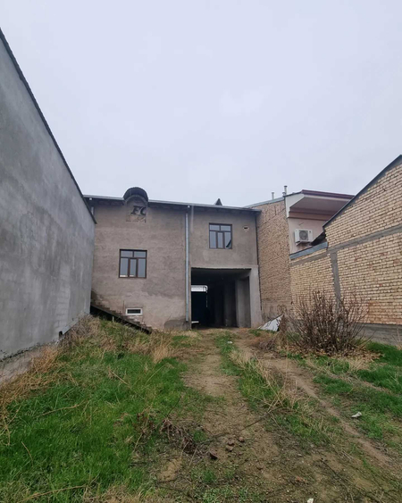 Продаётся:Срочна Соток 4 Лагер  Махалла