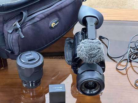 Sony Fe 28-70 video va foto apparat. Ishonchli