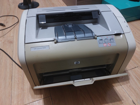Продам laserjet 1020