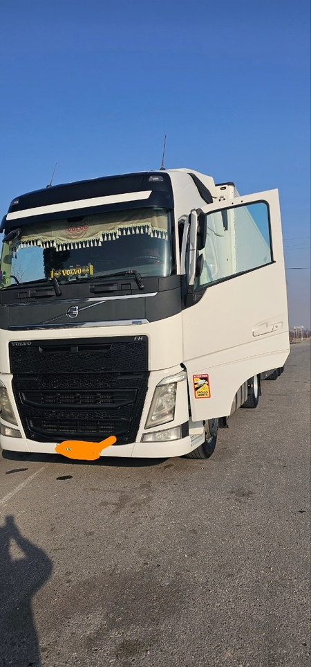 VOLVO FH500 EURO 6 + SCHMITZ Реф сотилади
