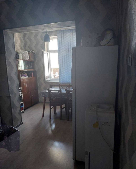 .Продам 2комнатную балкон 2х6метр раздельный 3этаж 58м2 Алгоритм Кизил