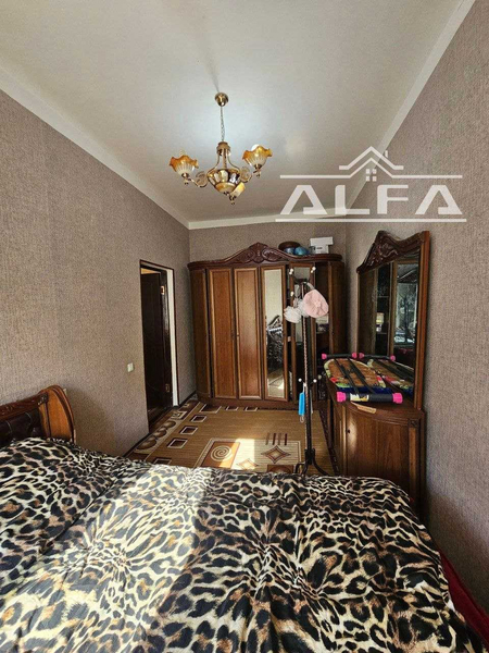 2 xonali 50m² 2-qavat sotiladi.
