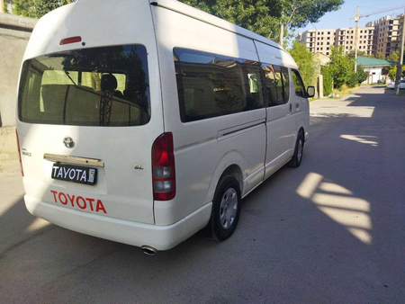 toyota haice sotiladi srochna